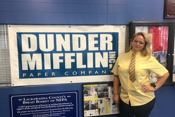 A Self-Guided Scranton 'The Office' Tour - Angie Away | Travel Expert