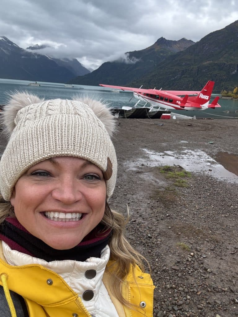 Incredible Bear Viewing in Alaska’s Lake Clark National Park – Angie ...